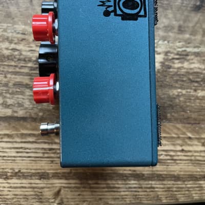 Hungry Robot Pedals The Wash V2 | Reverb