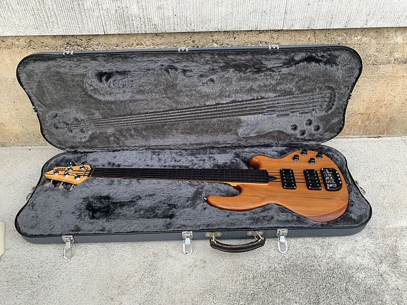 Wal Mkii 5 string fretless | Reverb