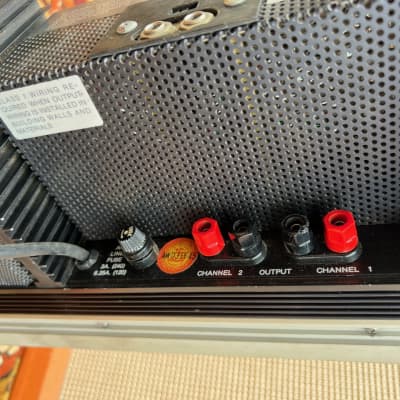 Amcron Crown D150A Studio Power Amplifier USA Strawberry | Reverb UK