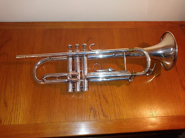 Conn 76 Victor 1976 Silver | Reverb