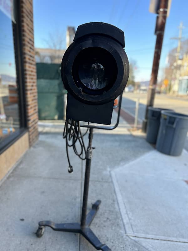 Altman 1000Q Follow Spotlight - Black | Reverb