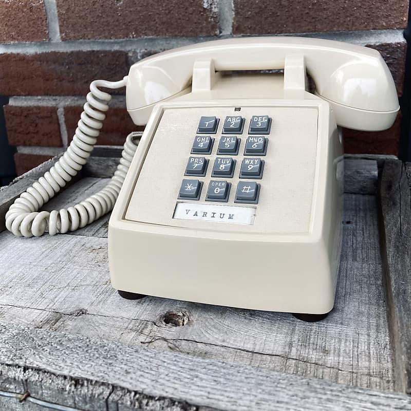 Varium - Altered Telephone - Lofi Handset Microphone - | Reverb