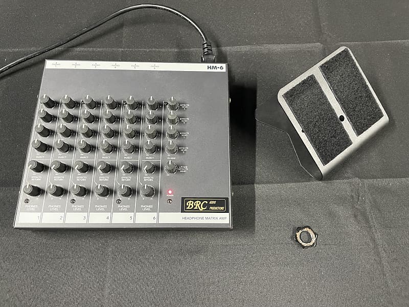 Oz Audio Q-Mix HM-6 Headphone Matrix Amp 1990’s | Reverb