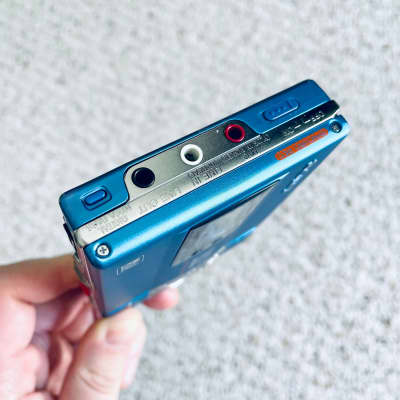 [RARE] Sony MZ-R50 Walkman MiniDisc Player, Excellent Blue ! | Reverb