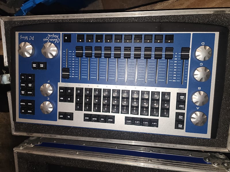 ChamSys MQ PC Wing Compact 2018 - Blue | Reverb