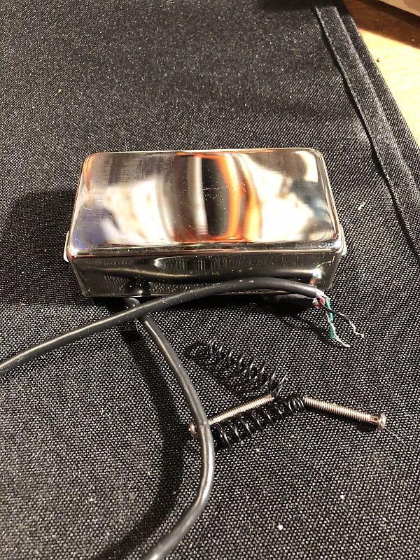 Dunable Banana Slug light wind neck 2019 Chrome | Reverb