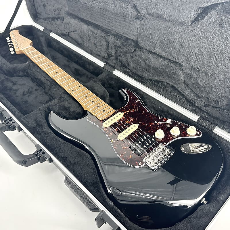 2021 Xotic XSC-2 Pro HSS Light Aged Stratocaster - Black | Reverb UK