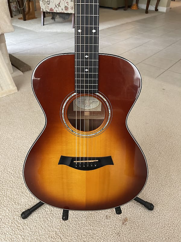 Taylor 512 Grand Concert Acoustic Guitar | Reverb