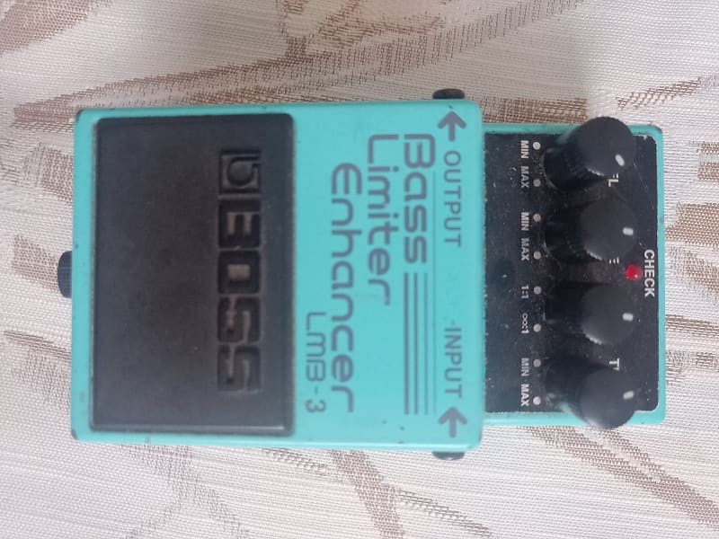 Bass Guitar pedal | Reverb Canada