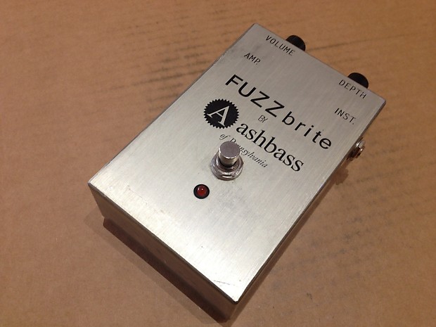 Ashbass Fuzzbrite Mosrite Fuzzrite clone FUZZ BRITE | Reverb