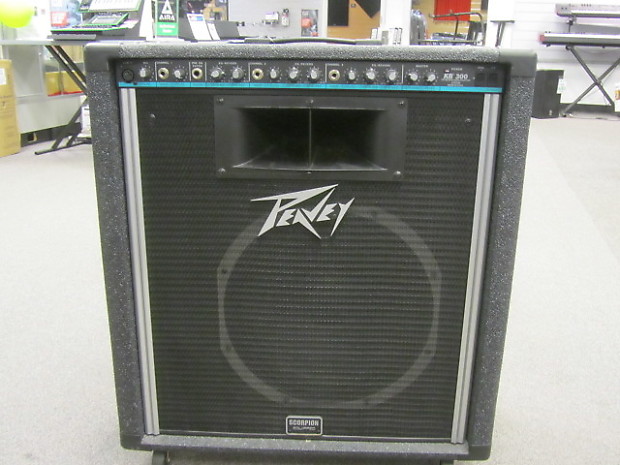 Peavey KB-300 | Reverb