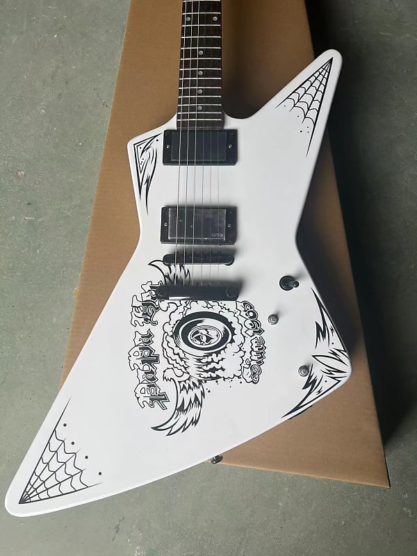High quality WHITE electric guitar | Reverb