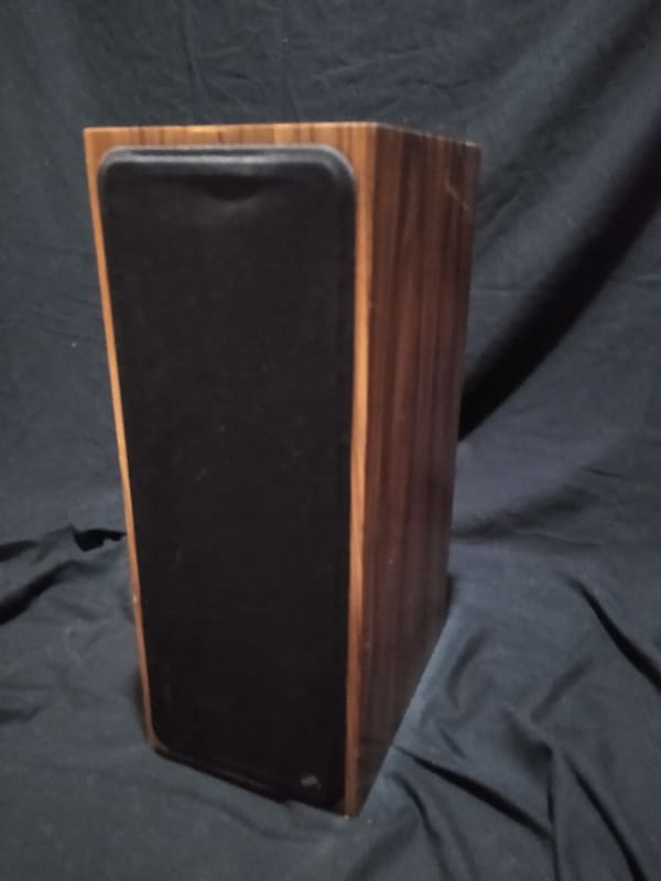 Thiel SCS2 coaxial satellite loudspeaker (ONE SPEAKER) | Reverb