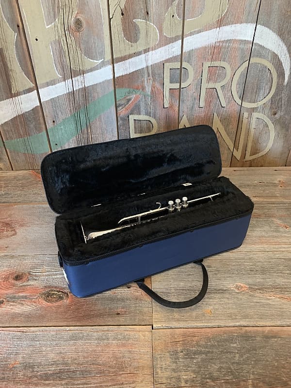 Getzen 700S Eterna II Trumpet Intermediate - NEW | Reverb