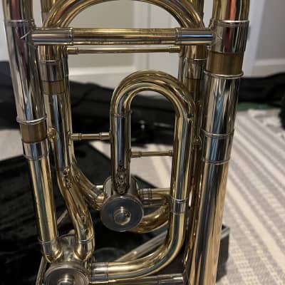 Yamaha YBL622 Bass Trombone with Removable Lead Pipe | Reverb