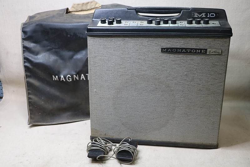 Magnatone M10A Custom Series 2 Channel Combo Guitar Amplifier | Reverb