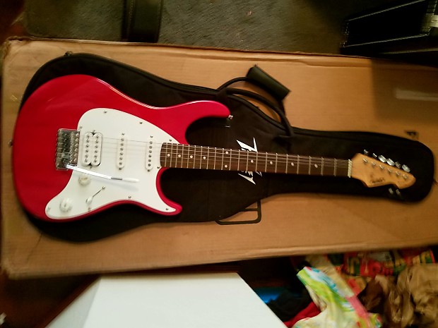 Peavey Raptor Plus EXP Red and White | Reverb