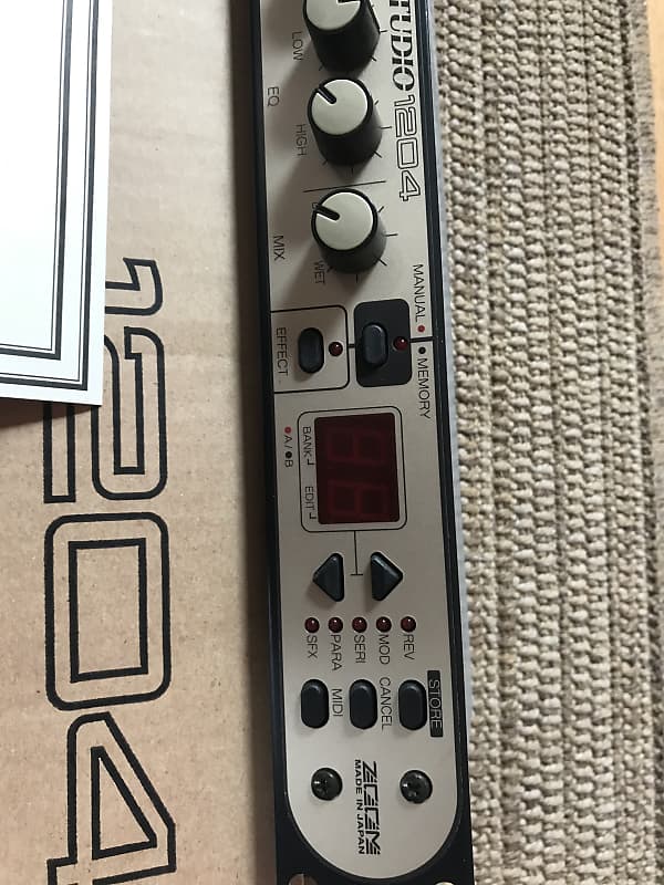 Zoom Studio 1204 Vintage 1990s effects processor, vocoder, | Reverb