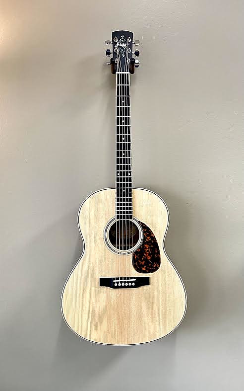 Larrivee L-03 Fast Neck Special Edition NEW- End of Year Sale | Reverb