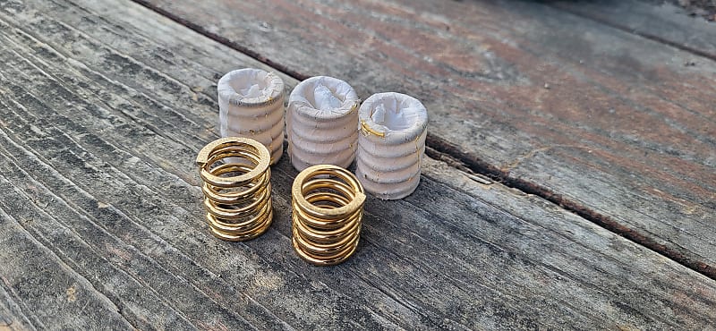 Bigsby Vibrato Tailpiece Springs Vintage, New Old Stock - | Reverb