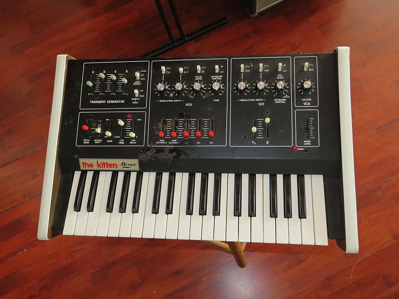 Octave The Kitten Monophonic Synthesizer | Reverb