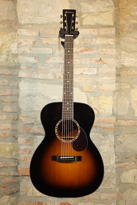 EASTMAN E2 OM DLX Deluxe - Orchestra Model con Top in Cedro e | Reverb
