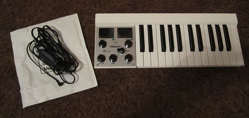 Mellotron Micro M4000D Synthesizer Keyboard w Power Supply | Reverb