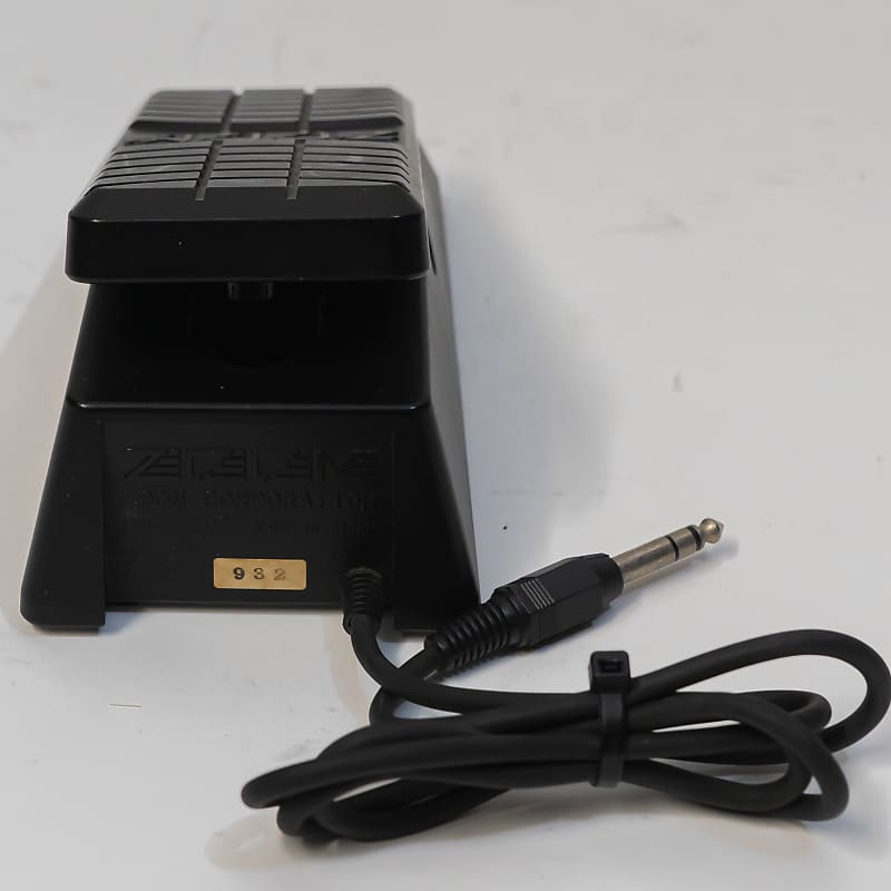 Zoom fp02m expression pedal schéma zapojení