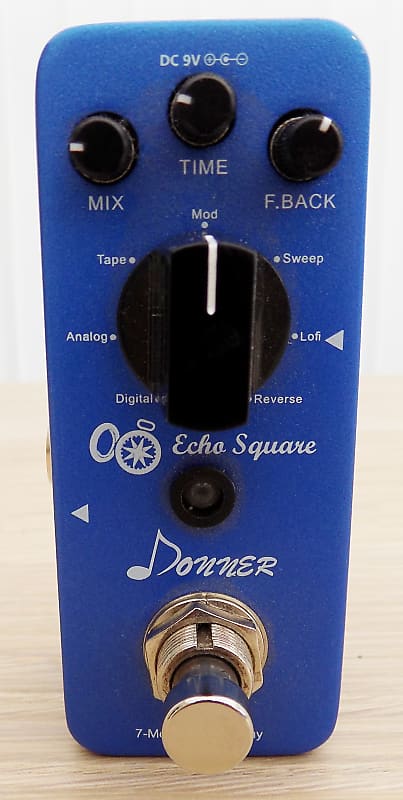 Donner Echo Square Delay/Modulation Pedal | Reverb UK