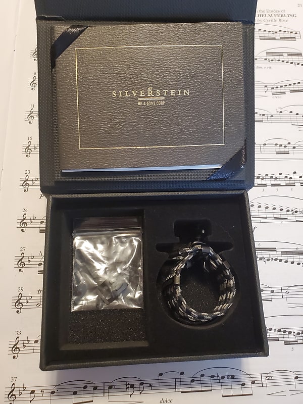 Silverstein Carbon Black Size 7 (B) | Reverb