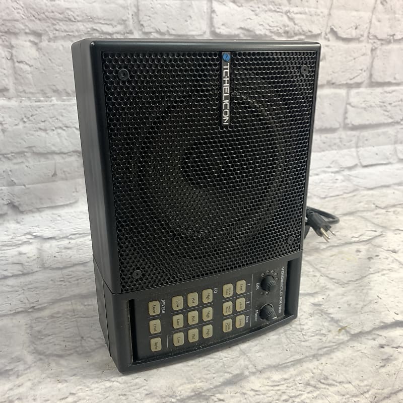 TC Helicon VoiceSolo FX150 Active Vocal Monitor with Effects | Reverb