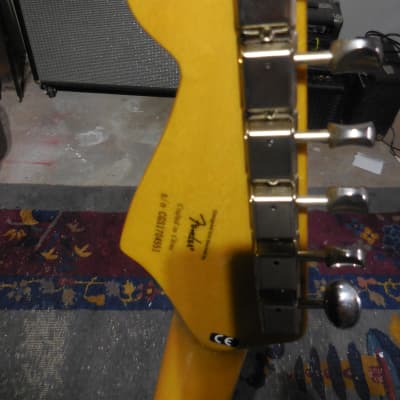 Squier Classic Vibe Strat unknown - Sunburst | Reverb