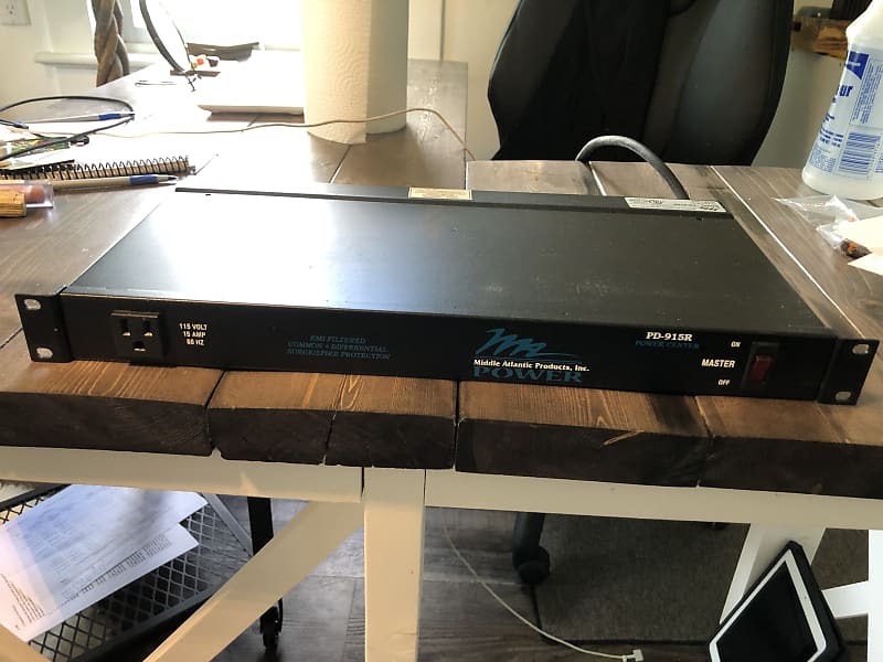 Middle Atlantic PD-915R 2000 Black | Reverb