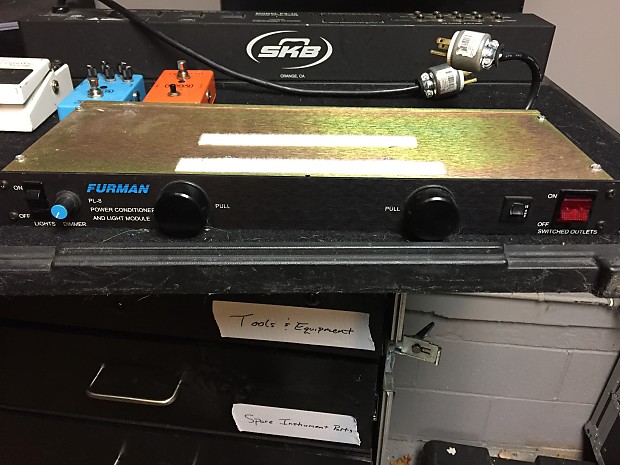 Furman PL-8 Power Conditioner | Reverb