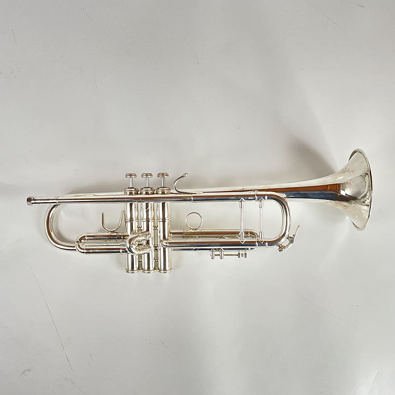 Used Bach 37 Bb Trumpet (SN: 682259) | Reverb