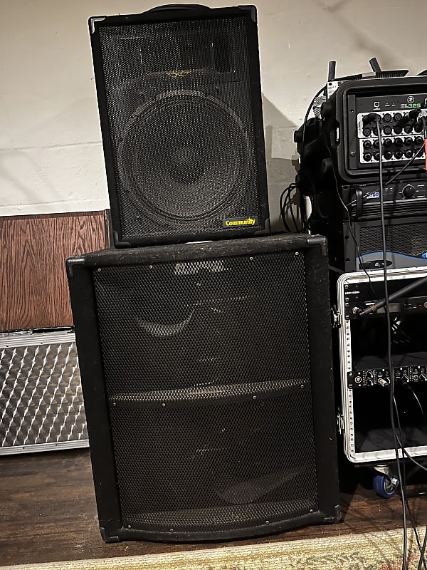 Crown, Peavey, Community and Behringer CL4, black widow, | Reverb