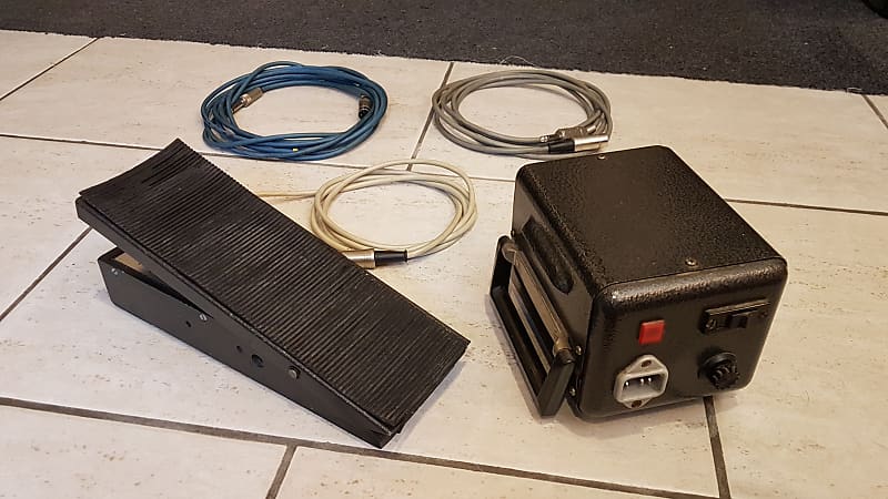 Vintage Active Volume Pedal with PSU and cables | Reverb