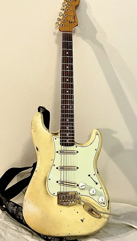 Fender Stratocaster white relic Mim - Custom | Reverb