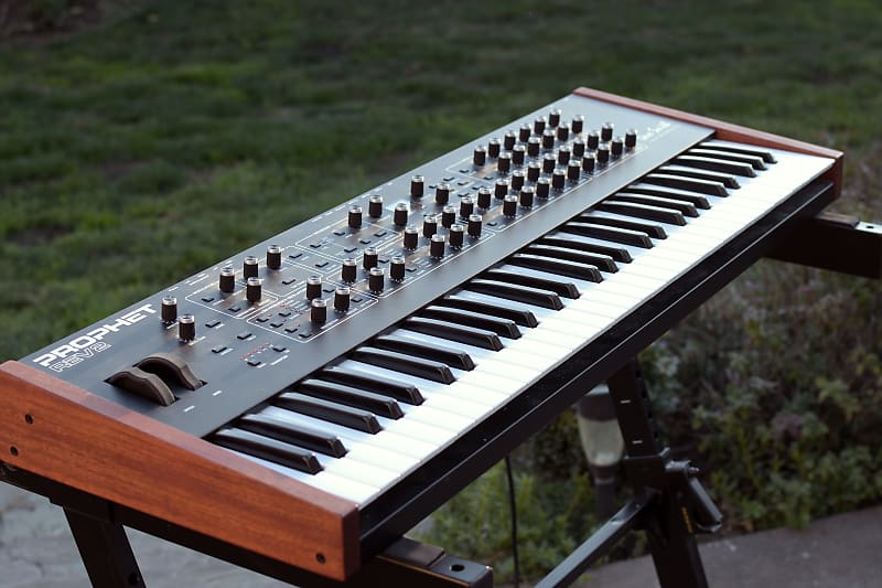 Dave Smith / Sequential Prophet Rev2 16 Voice | Reverb