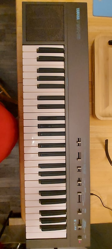 Vintage Yamaha PSR 15 1984 - Grey | Reverb