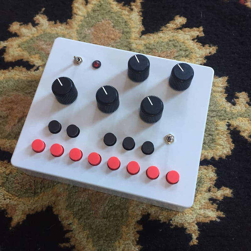 Rucci 8-Bit Power Synth | Reverb