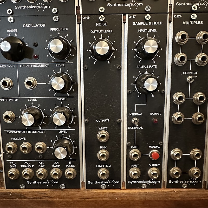 Synthesizers.com Q110 Noise Module 2010 - Black | Reverb