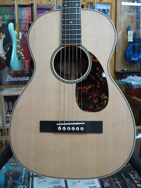 Larrivee 0-40R | Reverb