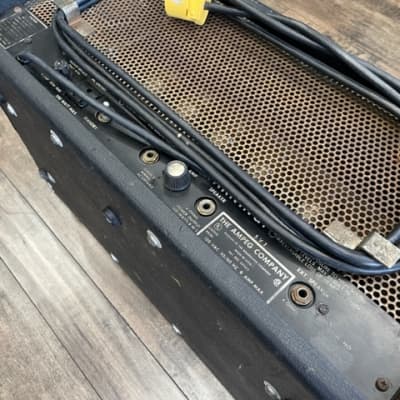 Ampeg SVT 300 Watt Bass Tube Amplifier Head (Magnavox Era) | Reverb