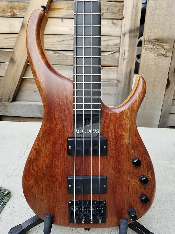 Modulus Quantum Q4 2005 4-String Bass Guitar Chechen Top | Reverb