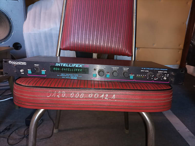 Rocktron Intellifex Black | Reverb