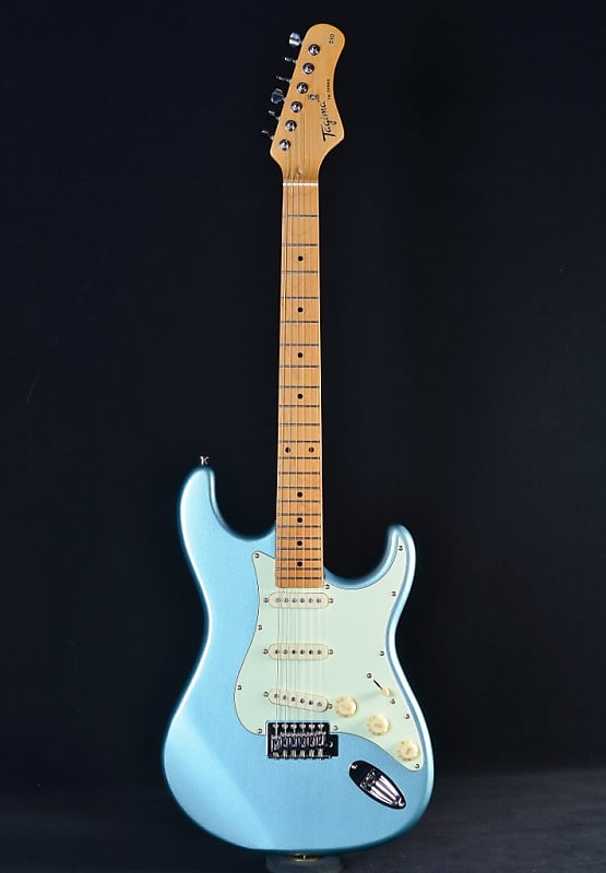 Tagima TW-Series TG-530 Lake Placid Blue / Antique White | Reverb