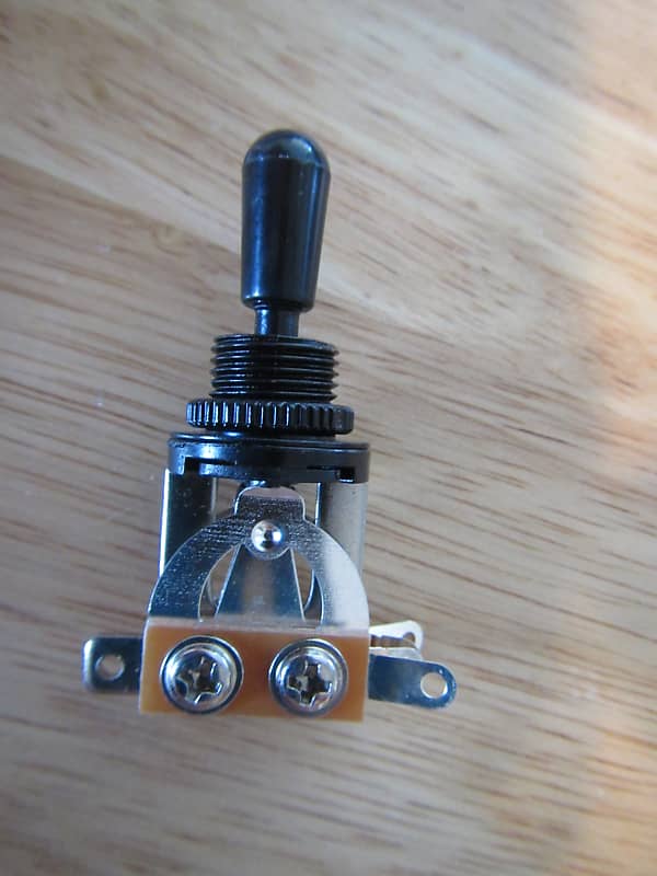 Unknown 3 way toggle switch short. 2024 - Black | Reverb