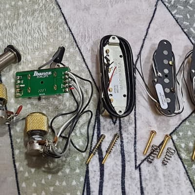 A Set of 3 DiMarzio Notorious Pickups THBB10 w/ Wiring set | Reverb