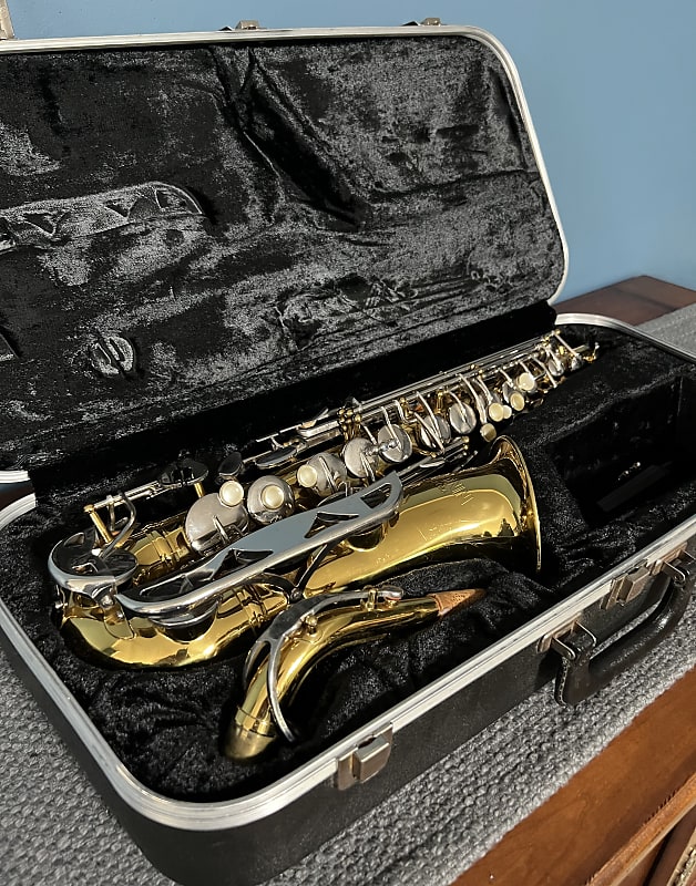 Conn 20M Alto Saxophone 1980’s - Gold Lacquer | Reverb